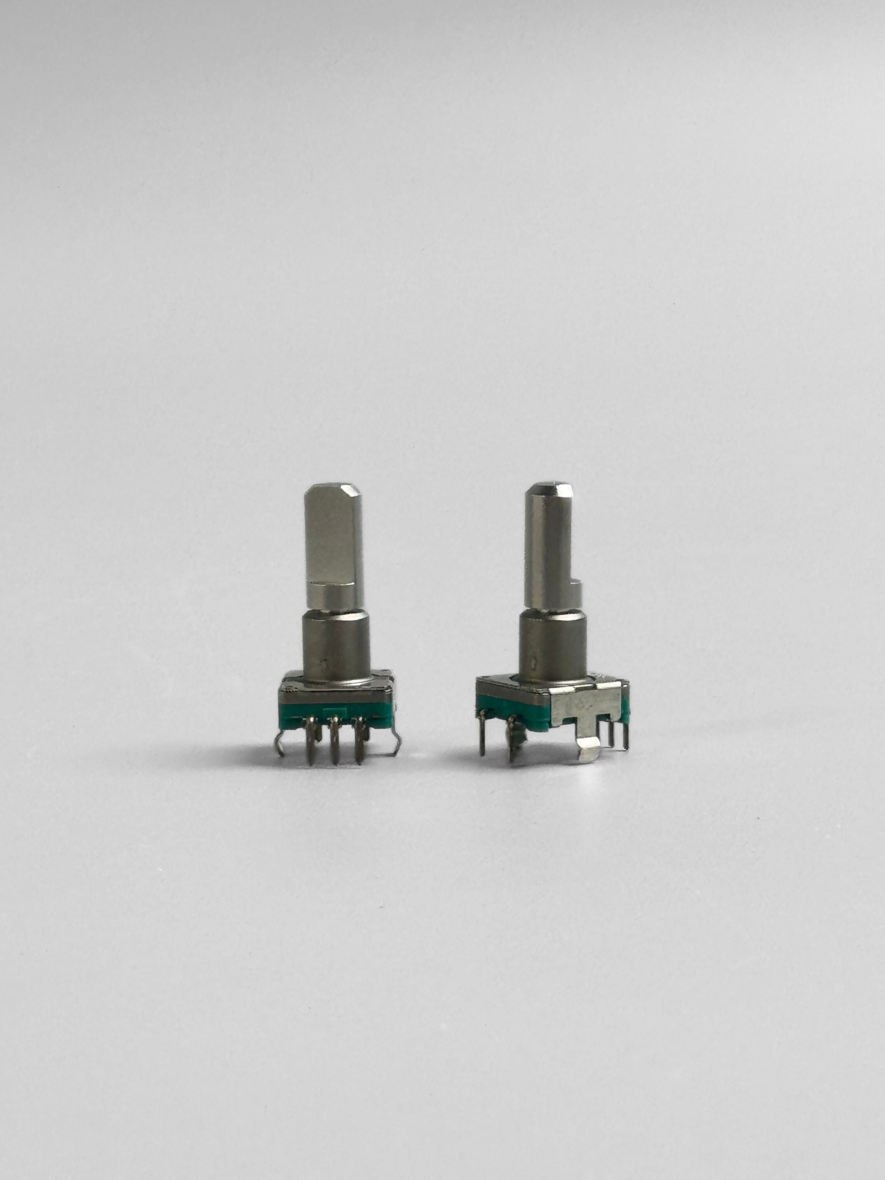 ALPS EC11 Rotary Encoder (2 pcs) – beekeeb